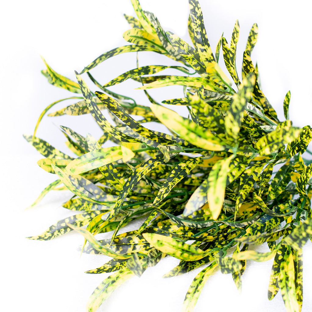 Filler Spotted Spider Bush 45cm - Plant Couture - Artificial Plants